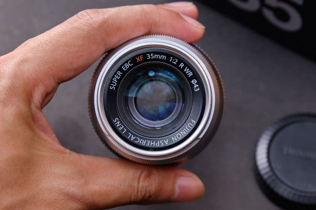 Fuji 35mm F2 WR fujifilm lens, Photography, Lens & Kits on Carousell