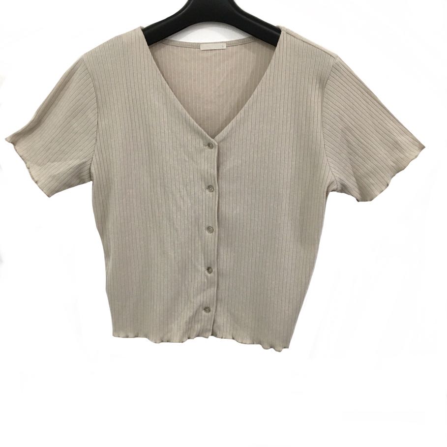 GU by Uniqlo Ribbed Fit Tops, Women's Fashion, Tops, Shirts on Carousell