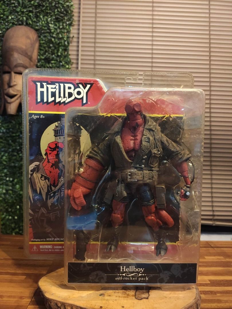 Hellboy Comic Version by Mezco Rare!, Hobbies & Toys, Toys & Games on ...