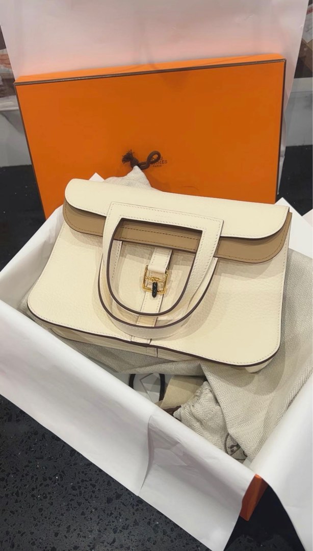Hermes Hazlan 25 Nata / Biscuit GHW, Luxury, Bags & Wallets on Carousell