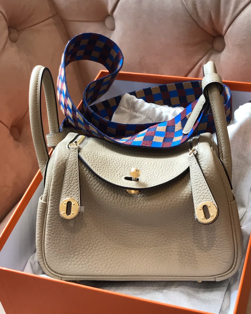 Hermes Mini Lindy, Luxury, Bags & Wallets on Carousell