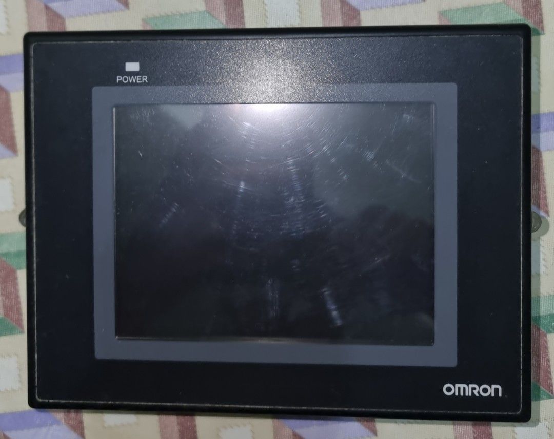 HMI Omron NB5Q-TW01B Interactive Display, Commercial & Industrial ...