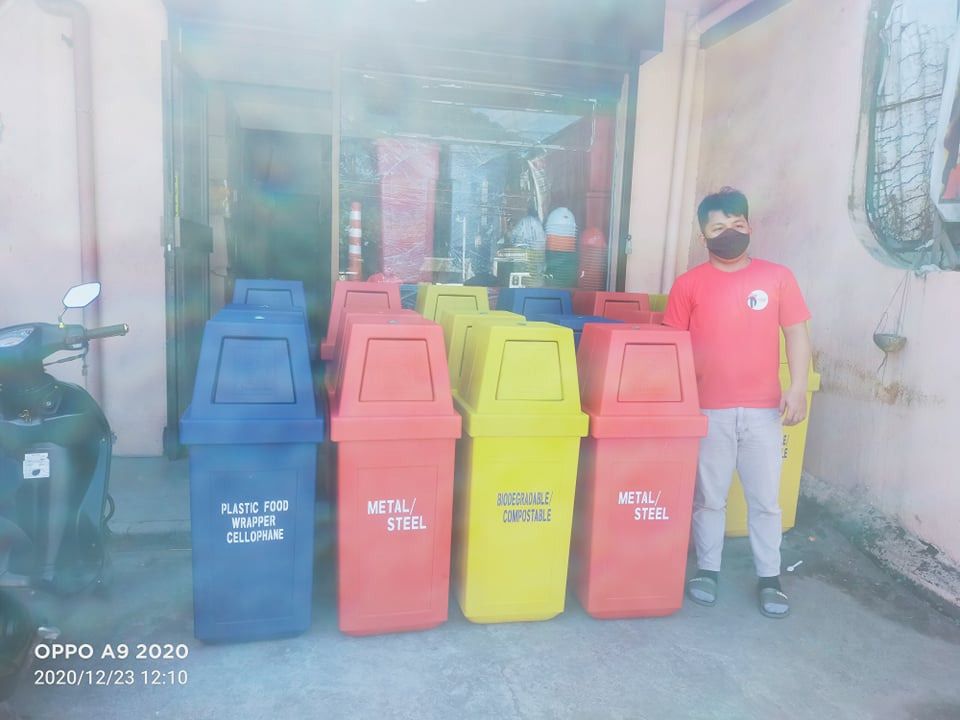 Hooded trash bin segregation bin, Furniture & Home Living, Cleaning ...