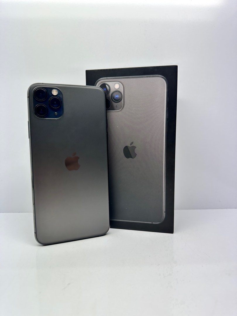 iPhone 11 Pro Max 256GB Dual sim Hong kong set, Mobile Phones & Gadgets ...