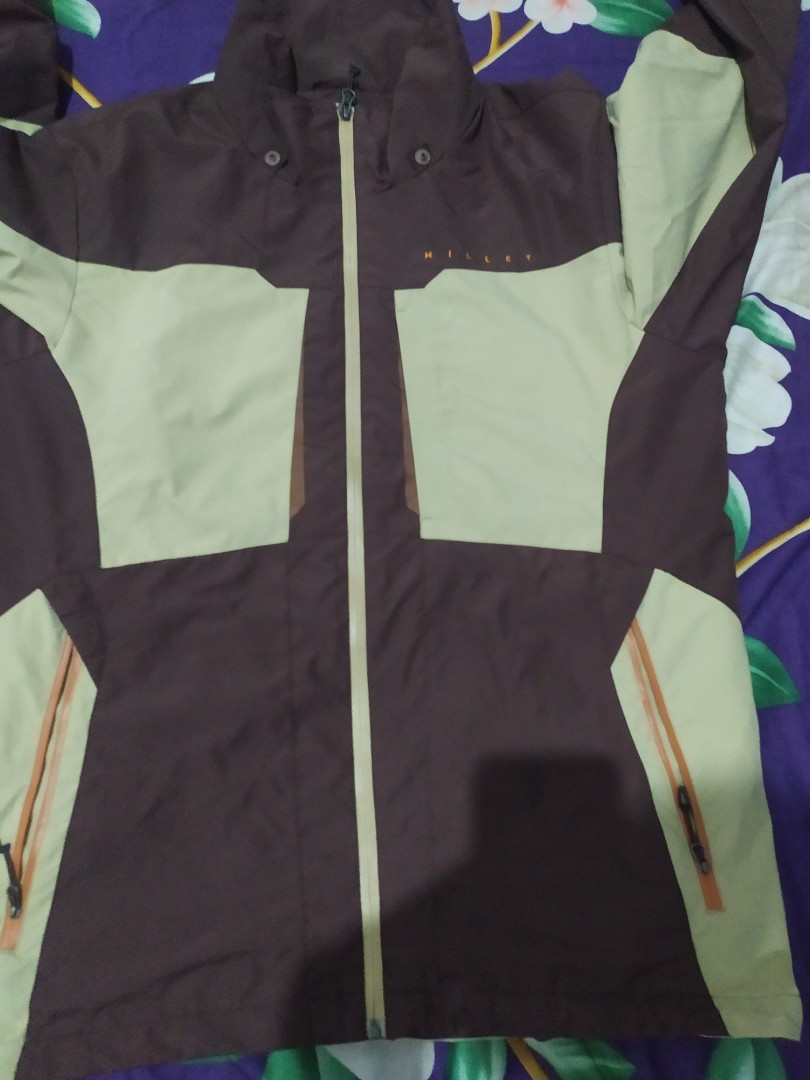 Jaket millet, Barang Yang Dicari di Carousell