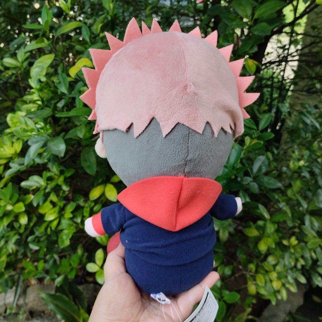 Jujutsu Kaisen Yuji Itadori Plush Doll, Hobbies & Toys, Toys & Games on ...