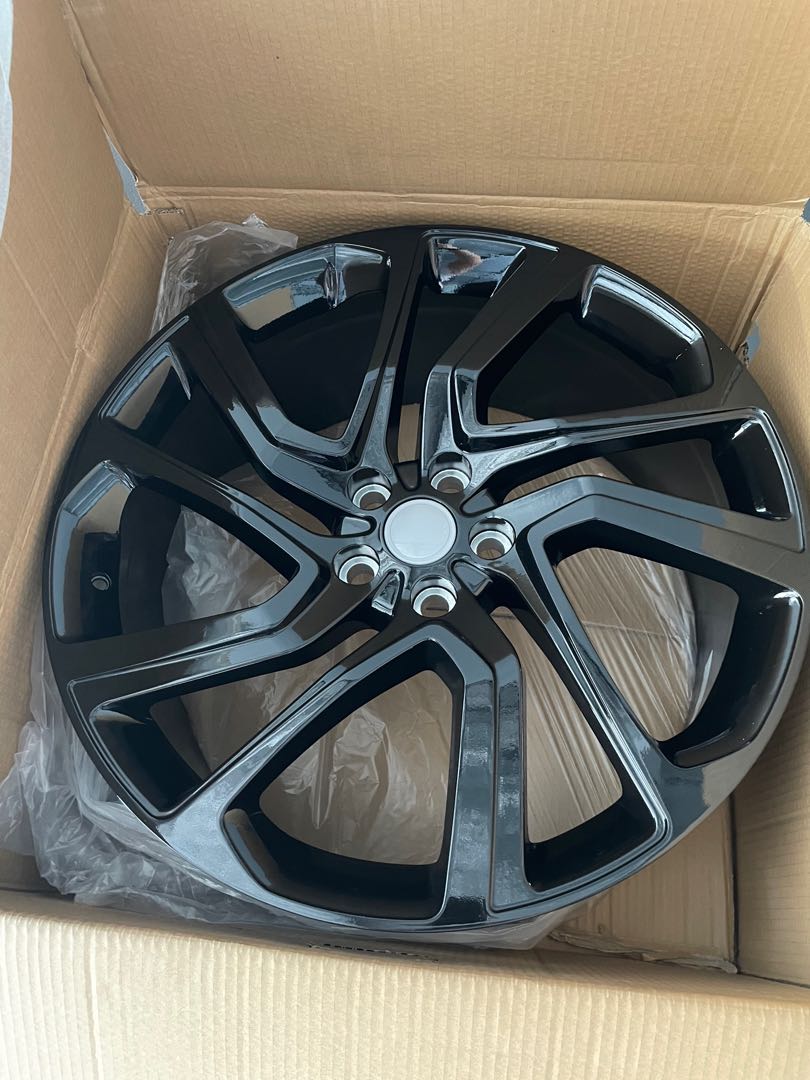 LAND ROVER MAGS, Car Parts & Accessories, Mags and Tires on Carousell