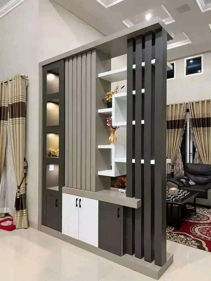 Lemari partisi penyekat ruangan, Perabotan Rumah di Carousell