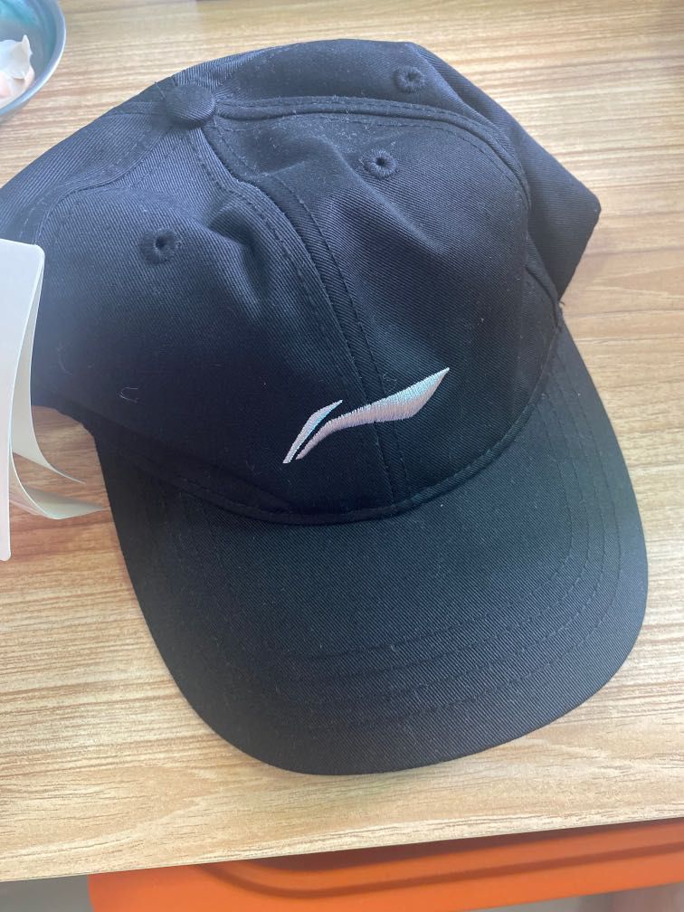 LI NING SPORT CAP, Men's Fashion, Watches & Accessories, Cap & Hats on Carousell