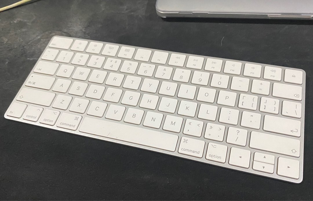Like New Apple Magic Keyboard 2, Computers & Tech, Parts & Accessories ...
