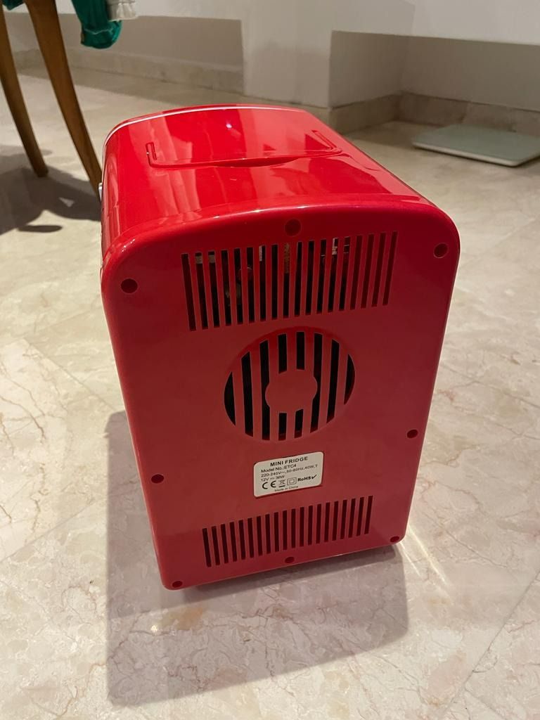 Liverpool Carlsberg 30th Anniversary Mini Fridge, TV & Home Appliances ...