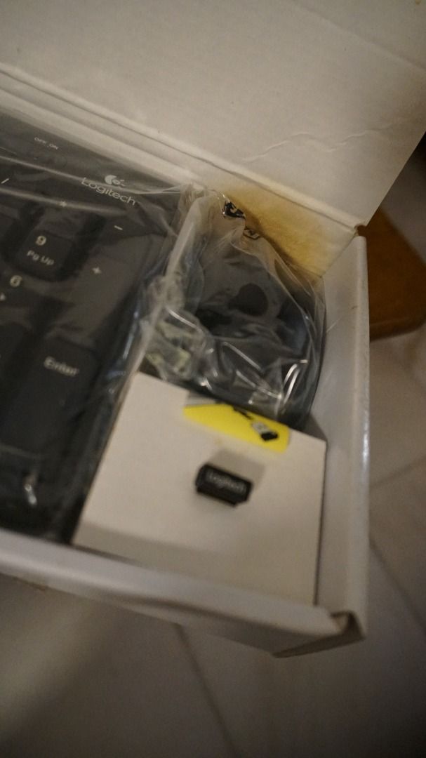 Logitech mk270 keyboard and mousse, Computers & Tech, Parts ...
