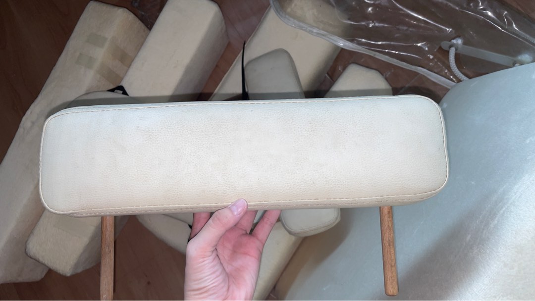 Magic wedge special pillows, Furniture & Home Living, Bedding & Towels ...