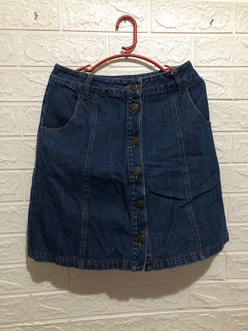 Maong Skirt, Women's Fashion, Bottoms, Skirts on Carousell