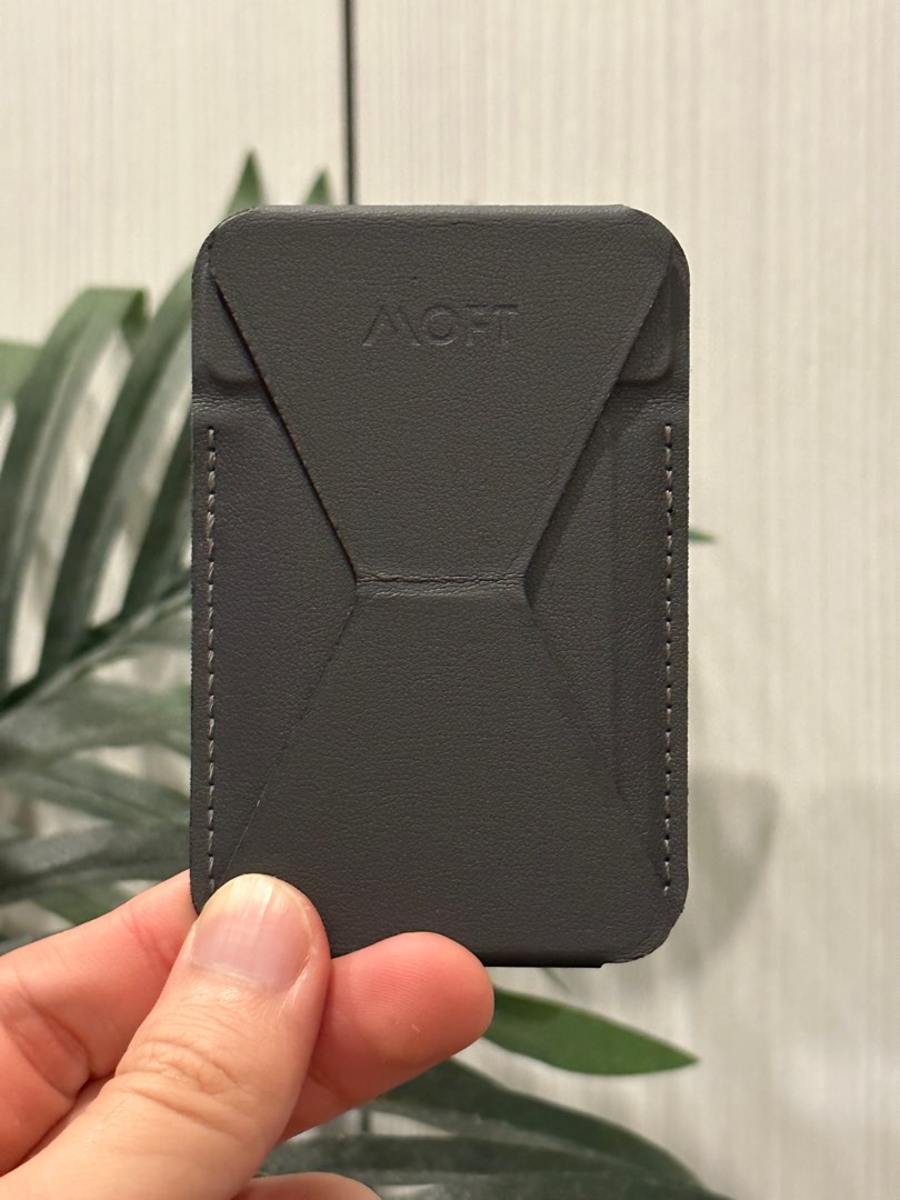 MOFT MagSafe Phone Stand and Wallet, Mobile Phones & Gadgets, Mobile & Gadget Accessories, Other ...