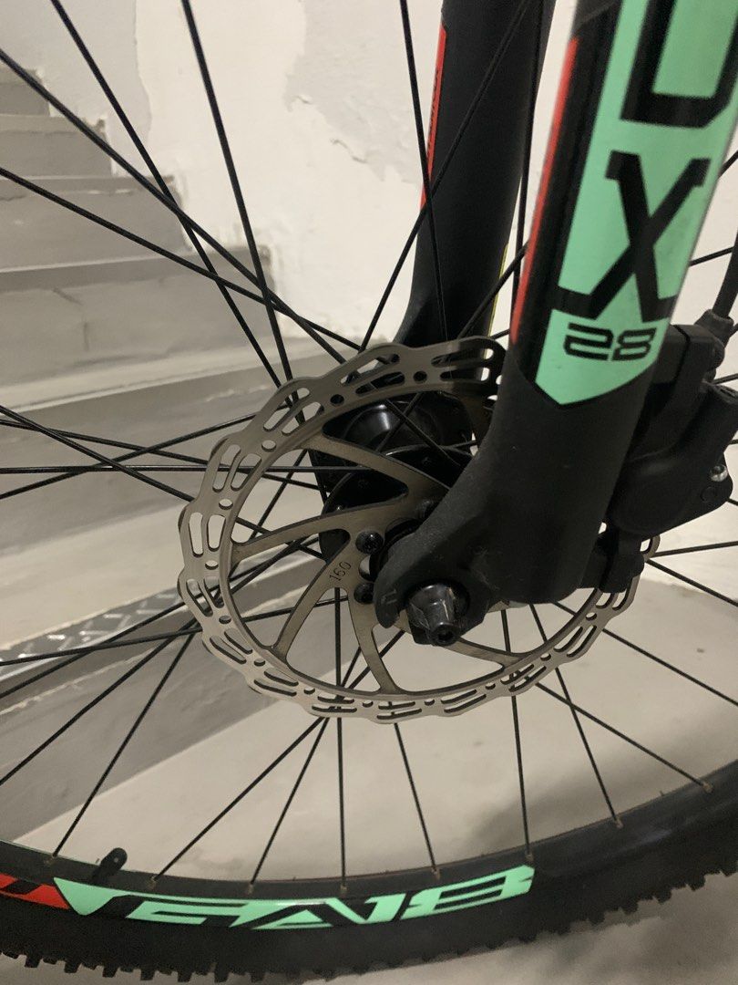 Mountain Bike Polygon Cascade 4, Sports Equipment, Bicycles & Parts ...