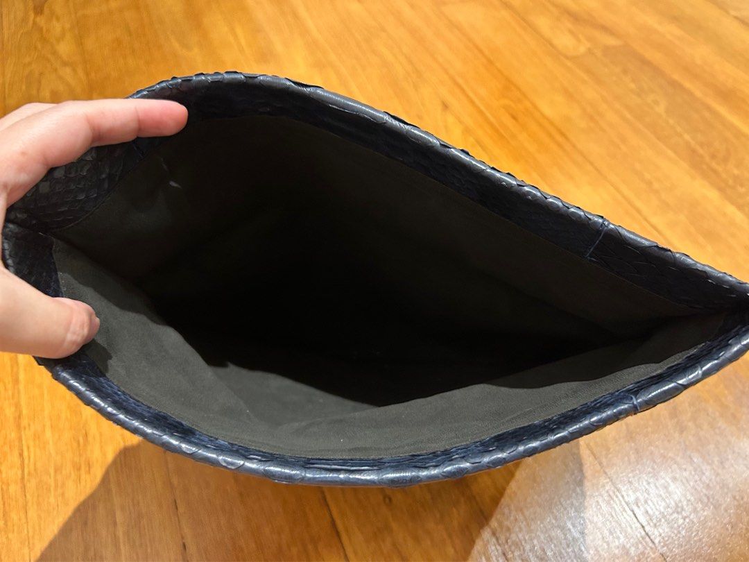 Navy Blue Python Skin Clutch, Women's Fashion, Bags & Wallets, Clutches ...