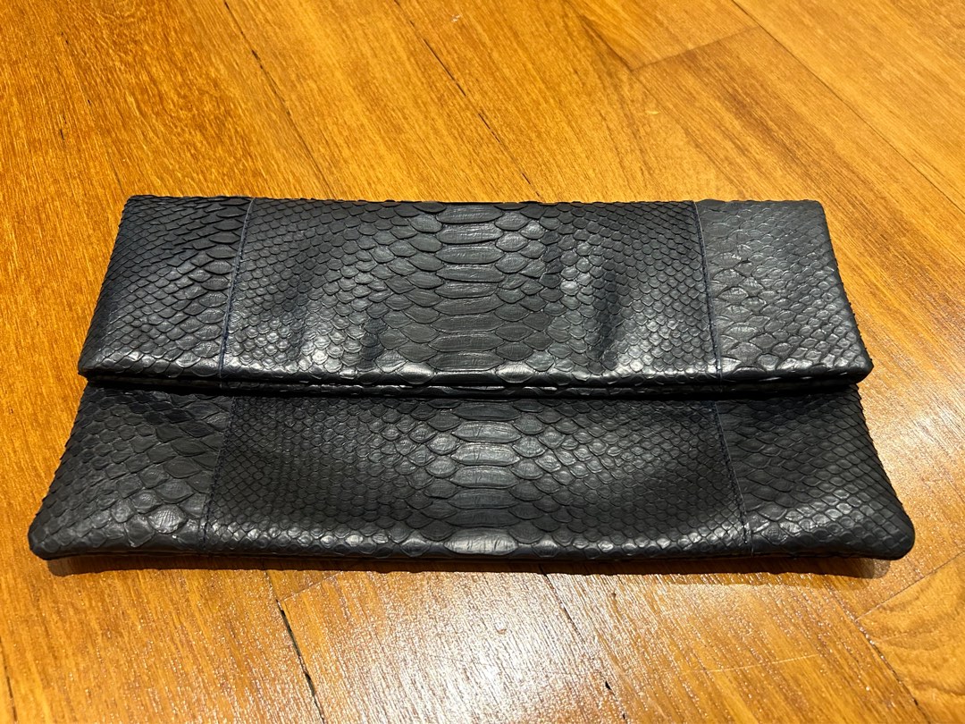 Navy Blue Python Skin Clutch, Women's Fashion, Bags & Wallets, Clutches ...