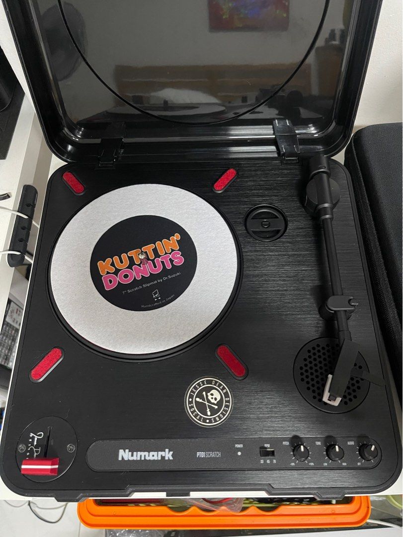 Numark PT01 Scratch Turntable, Audio, Portable Music Players on Carousell