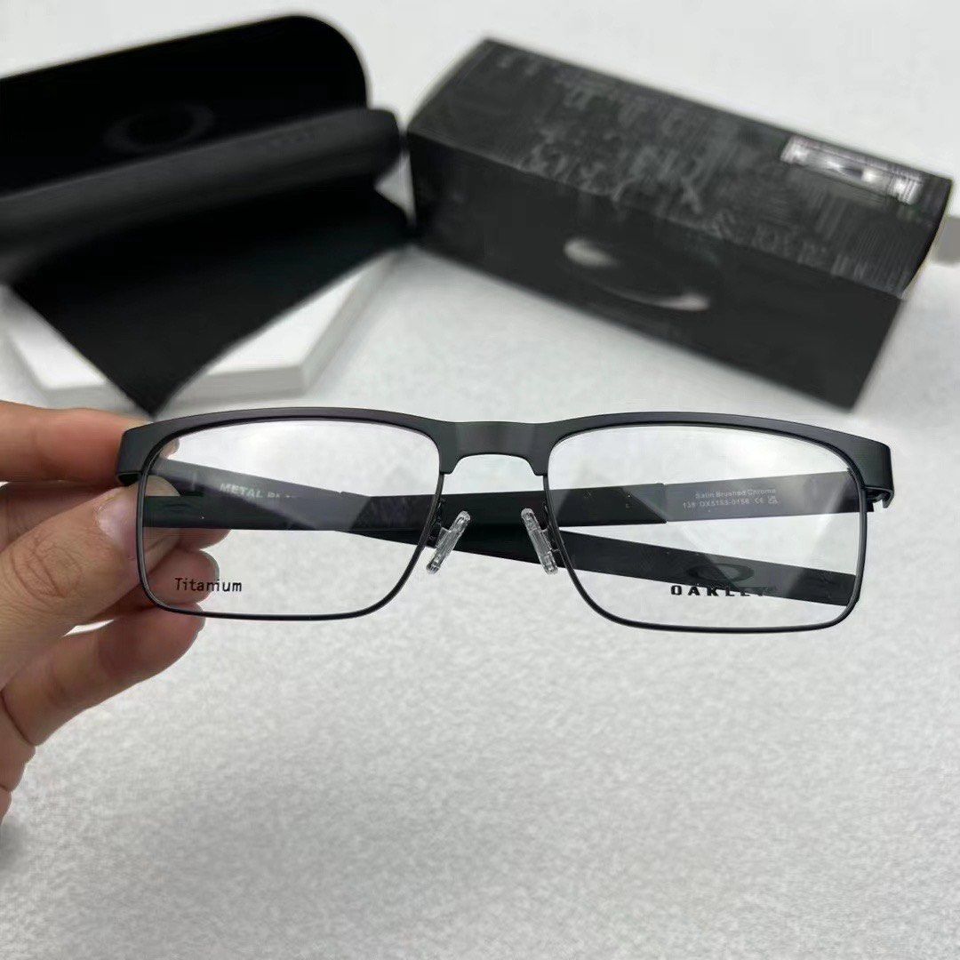 Oakley OX5153, Men's Fashion, Watches & Accessories, Sunglasses ...