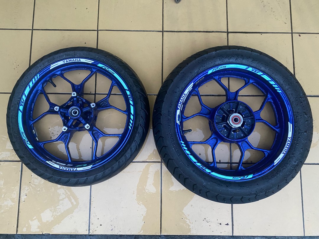 Rim Yamaha R25, Motorbikes on Carousell