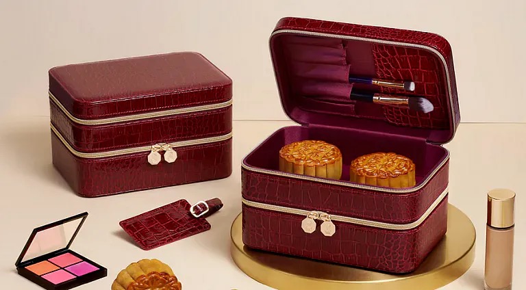 Ritz Carlton Mooncake Box 2022, Furniture & Home Living, Home Decor ...