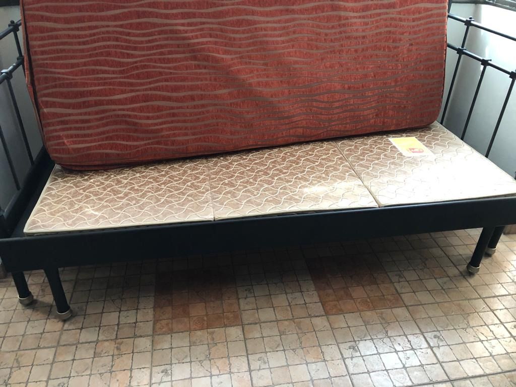 Retro Vintage Single Day Bed with Pullout/Retractable Frame, Furniture ...