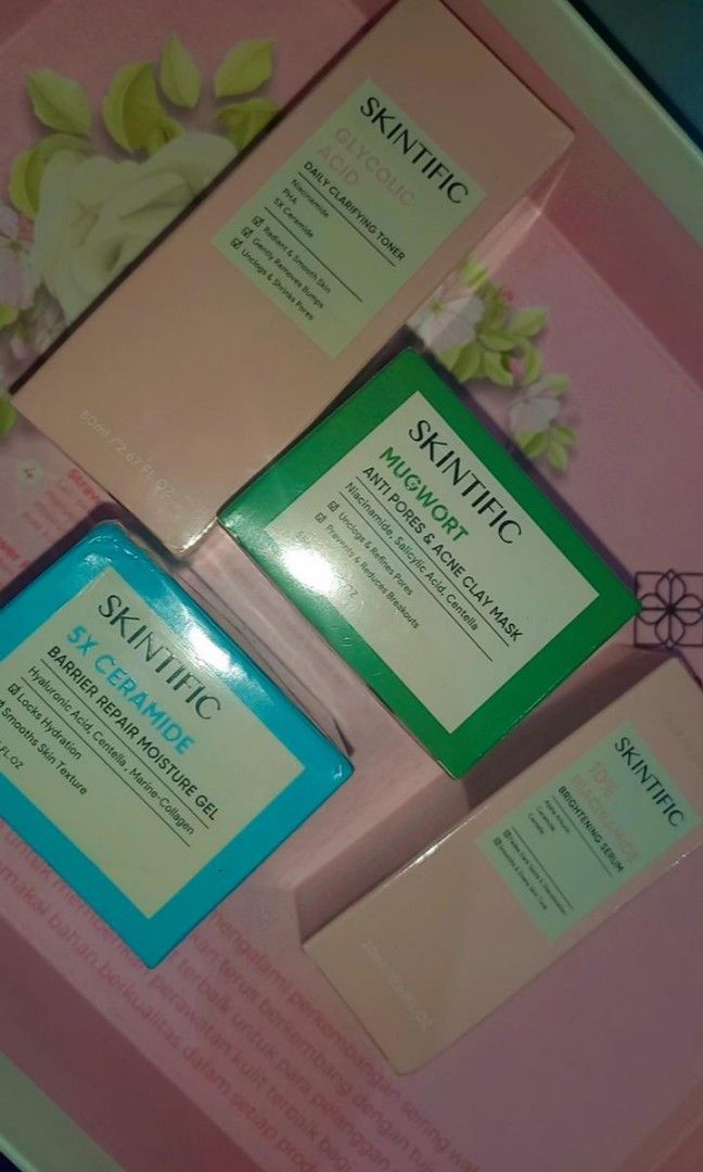 Skintific Set barrier Glowing, Kesehatan & Kecantikan, Kulit, Sabun ...