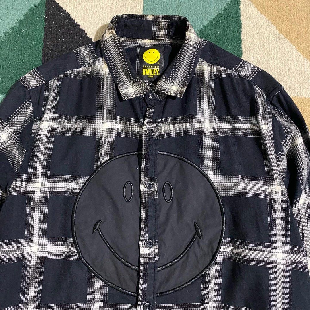 Smiley London "Veterano Embriodered" Logo, Fesyen Pria, Pakaian ...