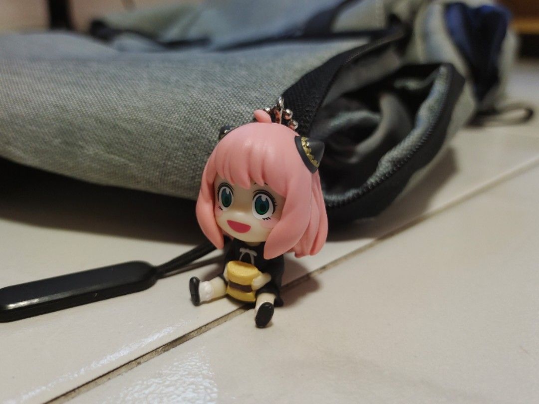 Spy x family Anya keychain [Japan], Hobbies & Toys, Memorabilia ...