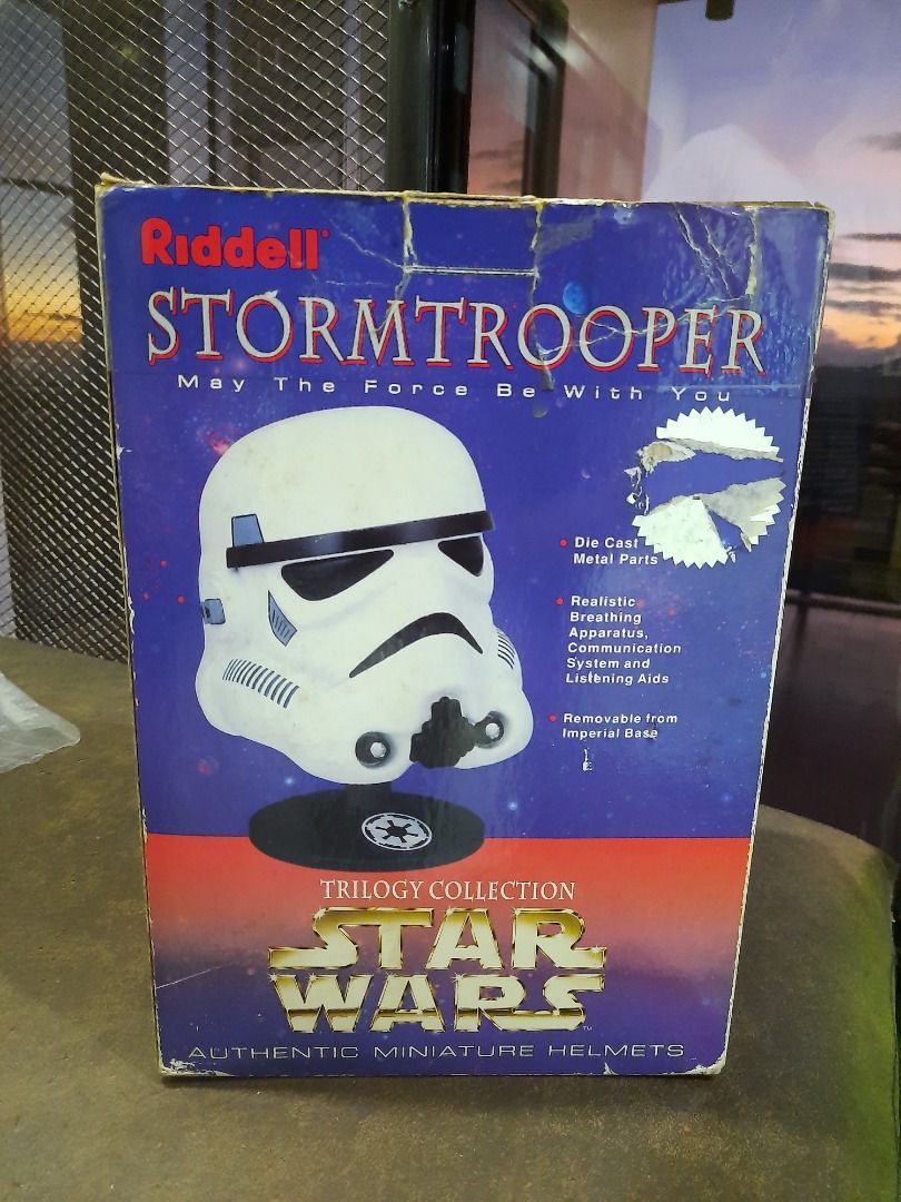 Stormtrooper Master Replica Riddell (.45 scale), Hobbies & Toys, Toys ...