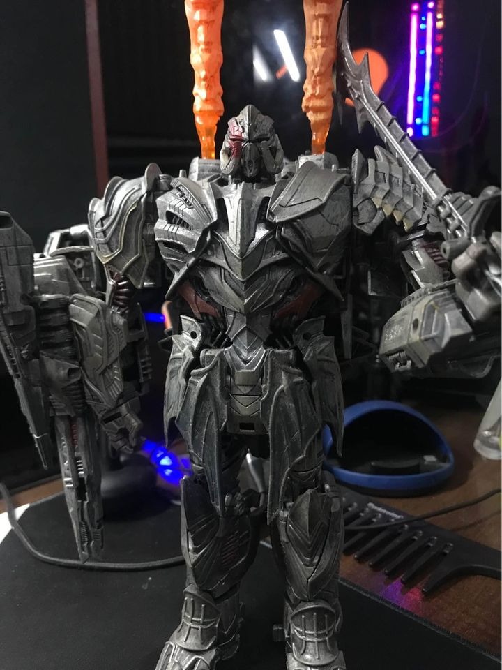TLK LEADER CLASS MEGATRON CUSTOM, Hobbies & Toys, Toys & Games on Carousell