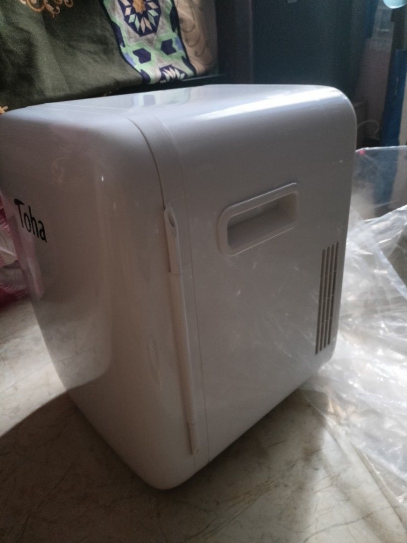 Toha mini ref for 1500 only!, TV & Home Appliances, Kitchen Appliances ...