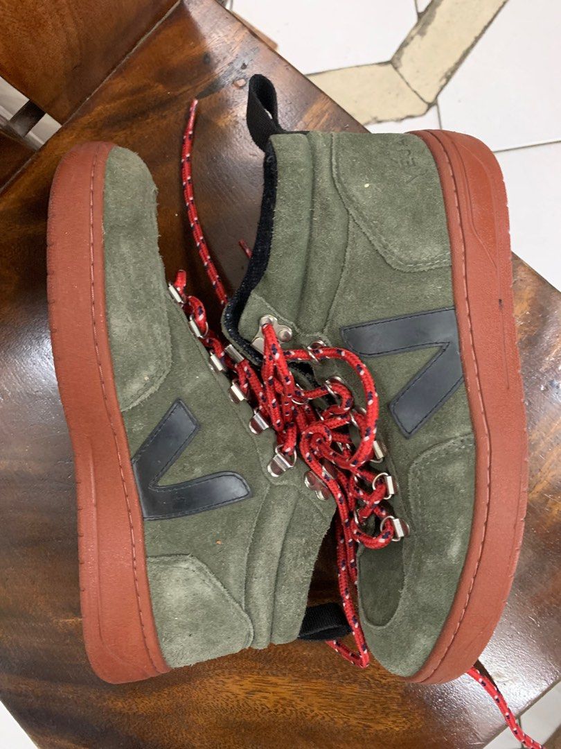 Veja highcut OG, Women's Fashion, Footwear, Boots on Carousell