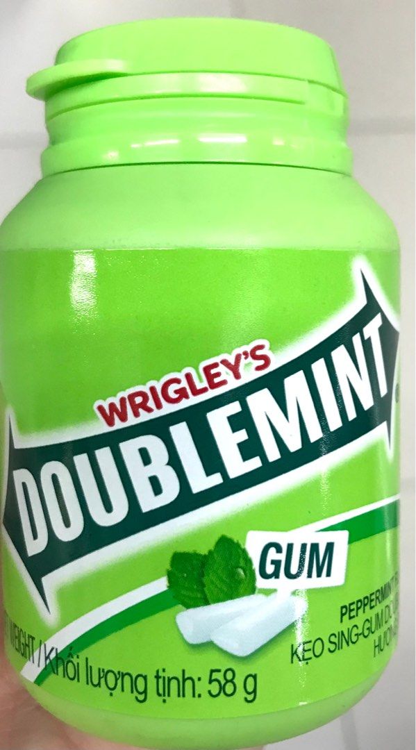 Wrigley’s Doublemint Gum Peppermint 58g, Food & Drinks, Packaged ...