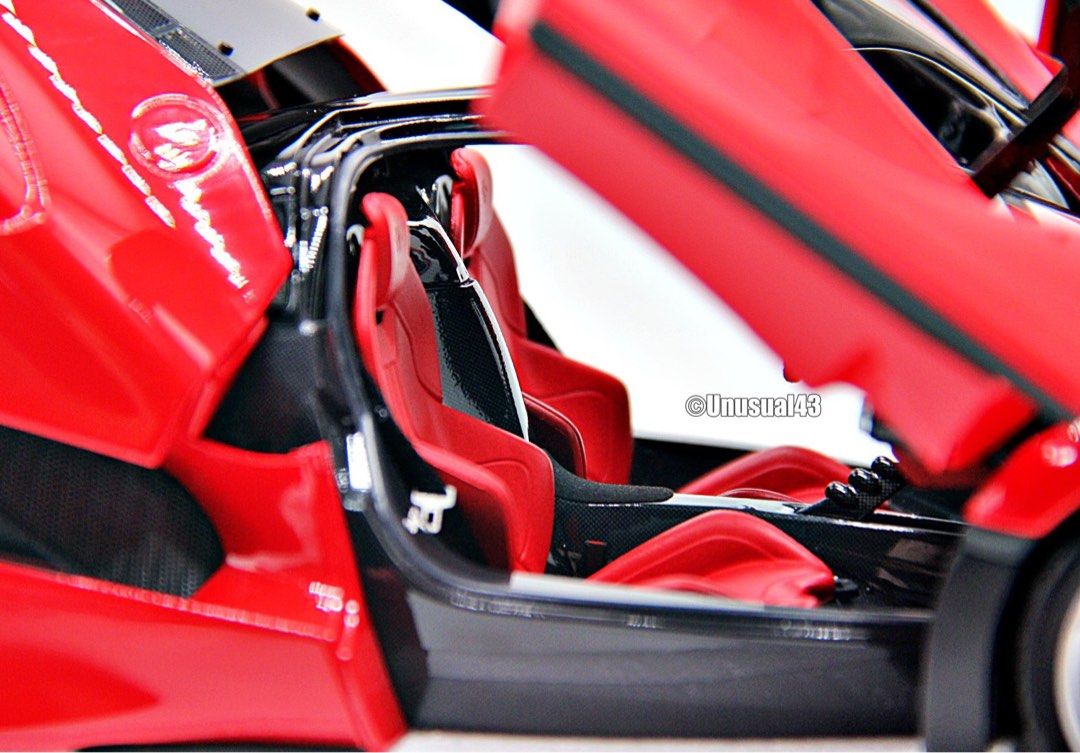 1/18 BBR Ferrari LaFerrari Rosso Corsa with Gloss Black Roof Diecast ...