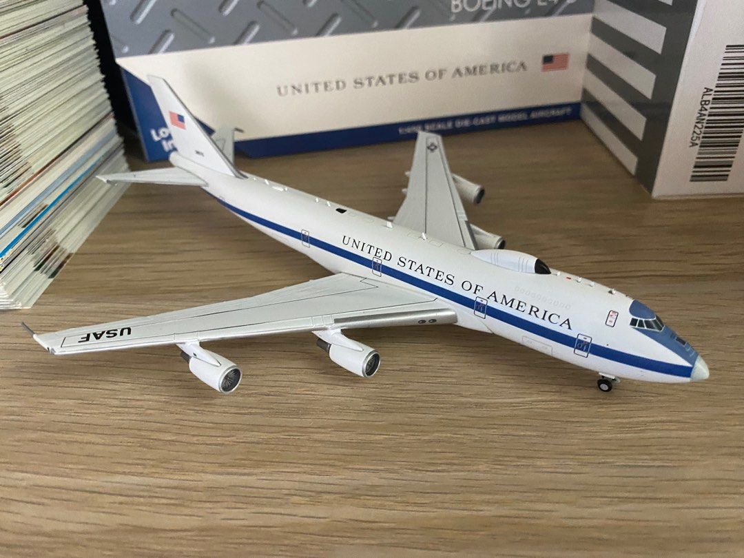 1:400 USAF “Doomsday” E4-B, Hobbies & Toys, Memorabilia & Collectibles ...