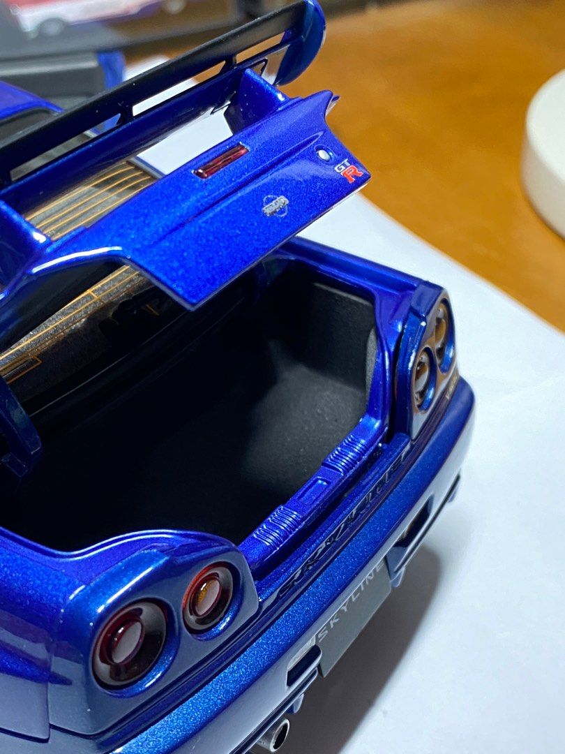 AutoArt 1:18 diecast Nissan Skyline R34 GTR in Bayside Blue (Not GT ...