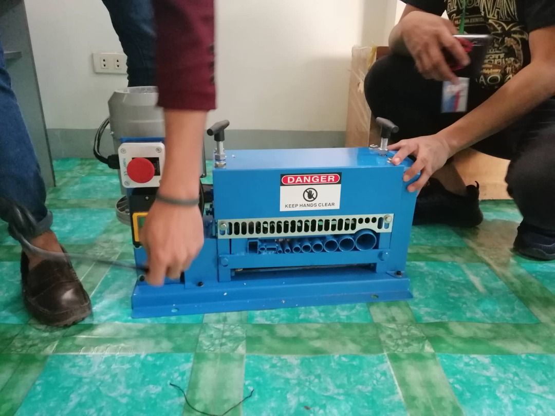 Automatic Cable Wiring Stripper Machine, Commercial & Industrial ...