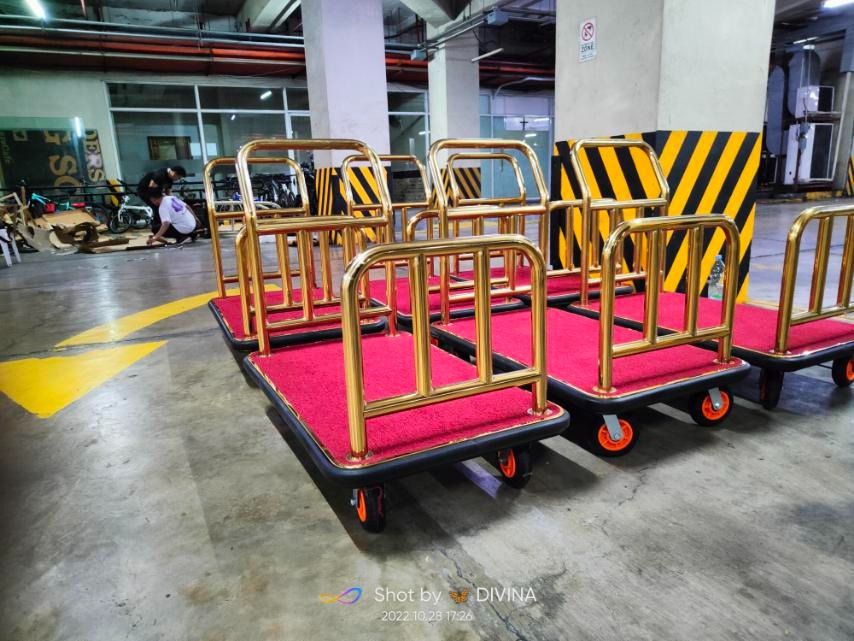 Bellman's Push Cart Luggage High Quality, Furniture & Home Living ...