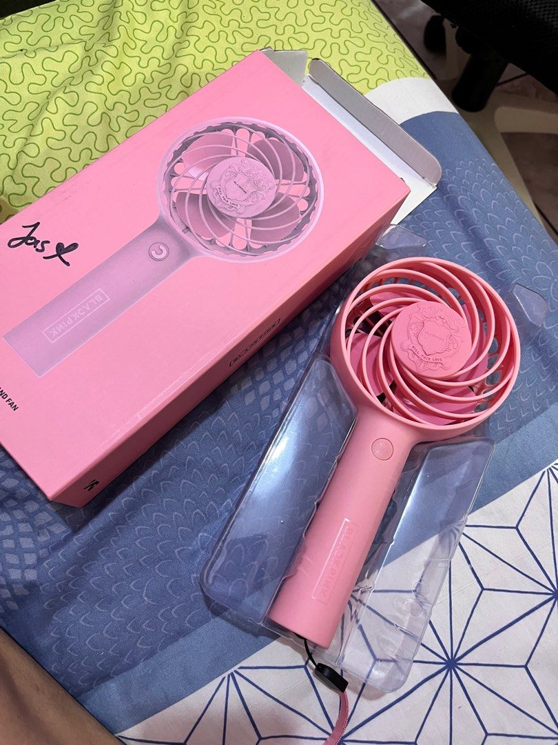 Blackpink KTL Hand Fan, Hobbies & Toys, Memorabilia & Collectibles, K ...