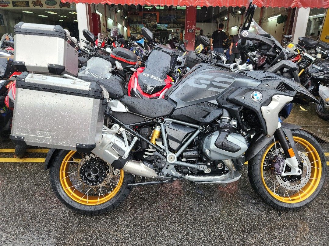BMW R1250 GS OPT GOLD RIM/719 MIRROR, Motorcycles, Motorcycles for Sale ...