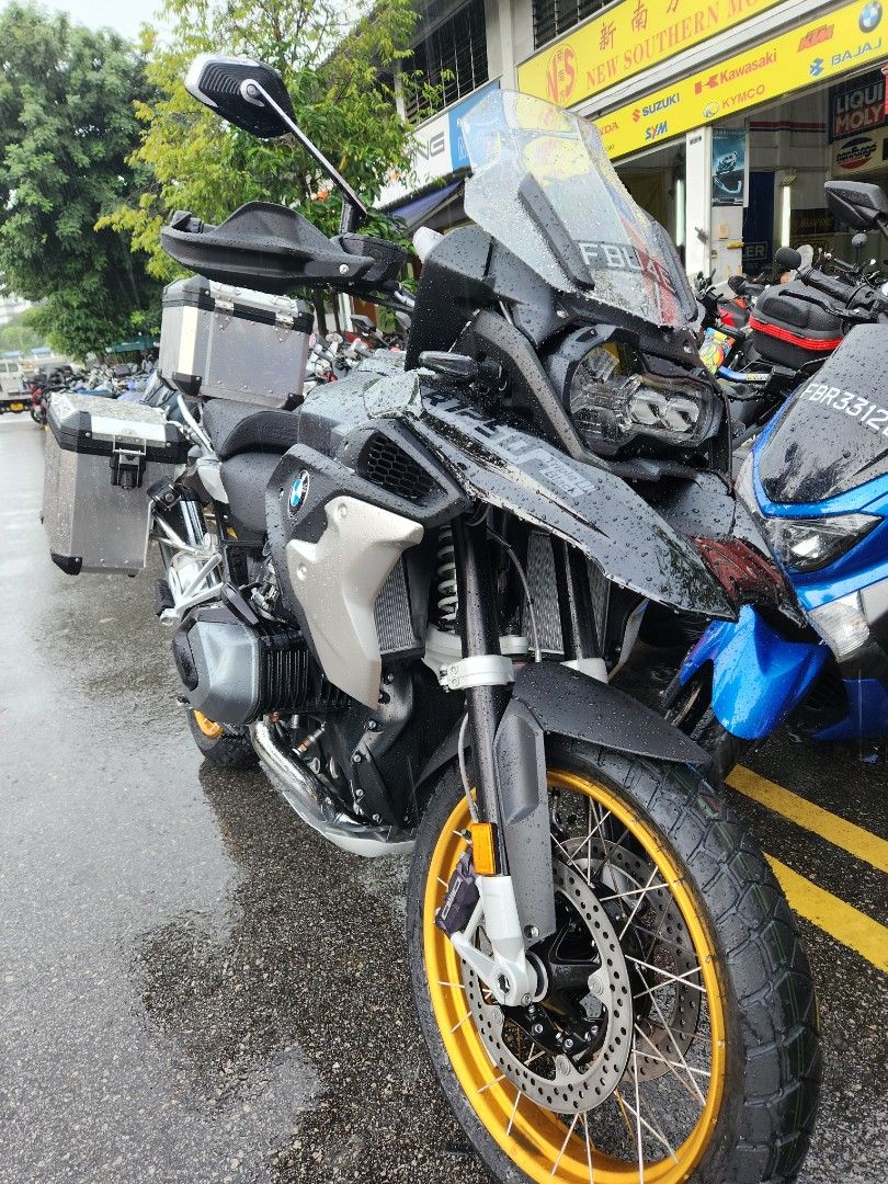 BMW R1250 GS OPT GOLD RIM/719 MIRROR, Motorcycles, Motorcycles for Sale ...