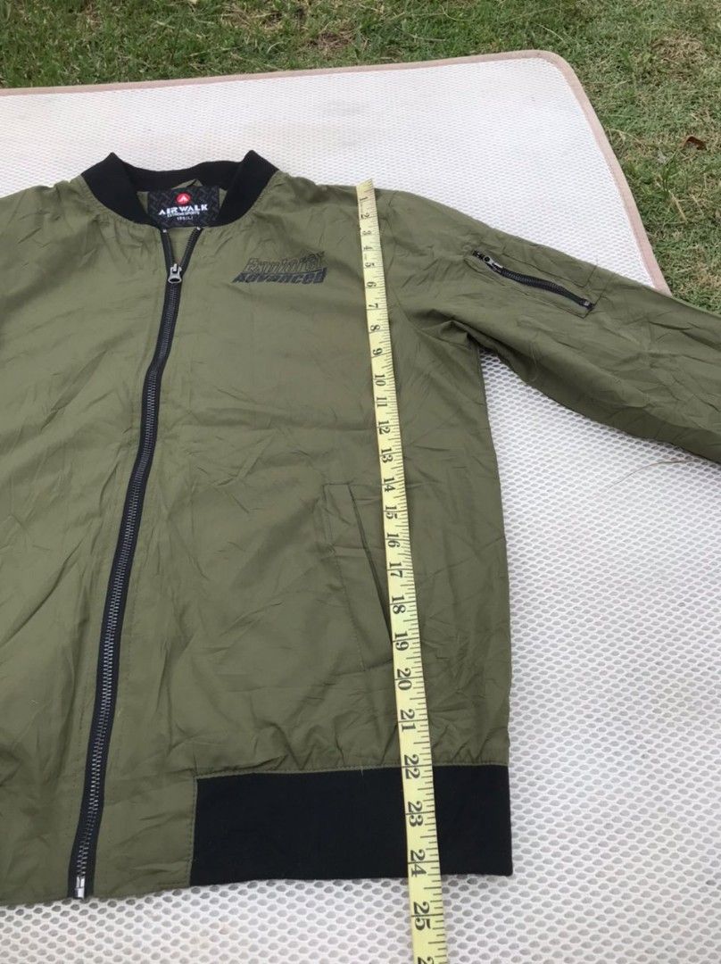 Bomba jacket Air Walk ( pit 20.5/L 24), Women's Fashion, Coats, Jackets ...