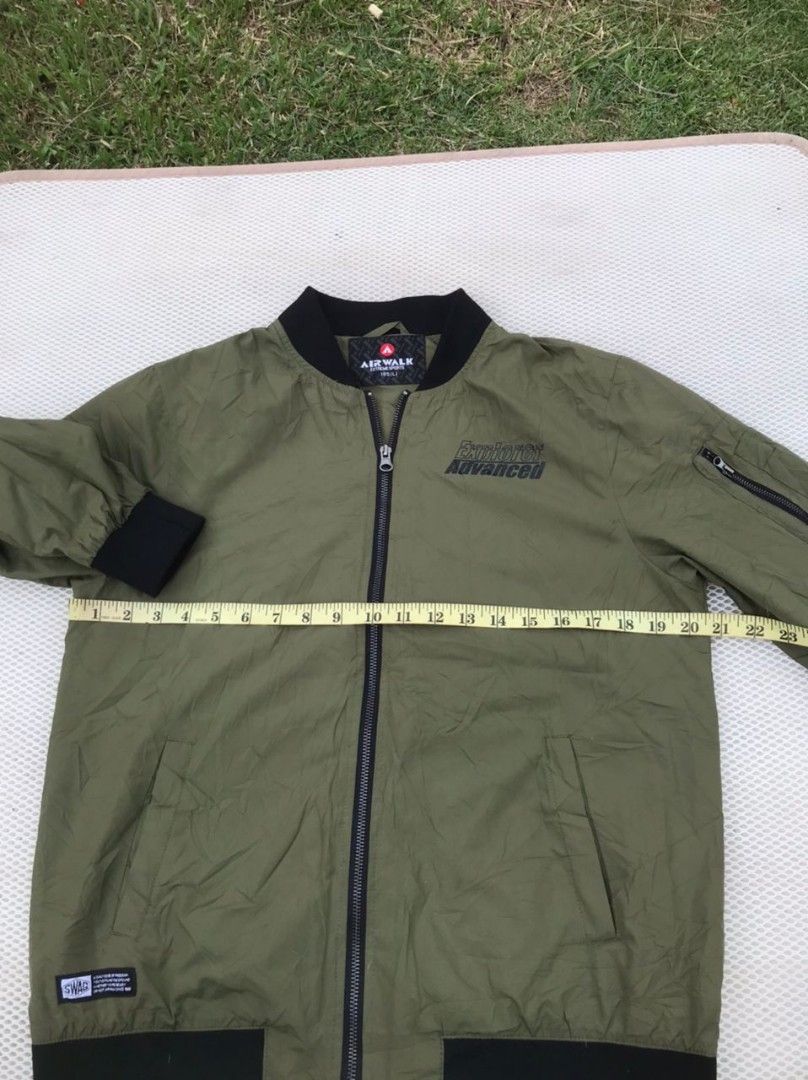 Bomba jacket Air Walk ( pit 20.5/L 24), Women's Fashion, Coats, Jackets ...