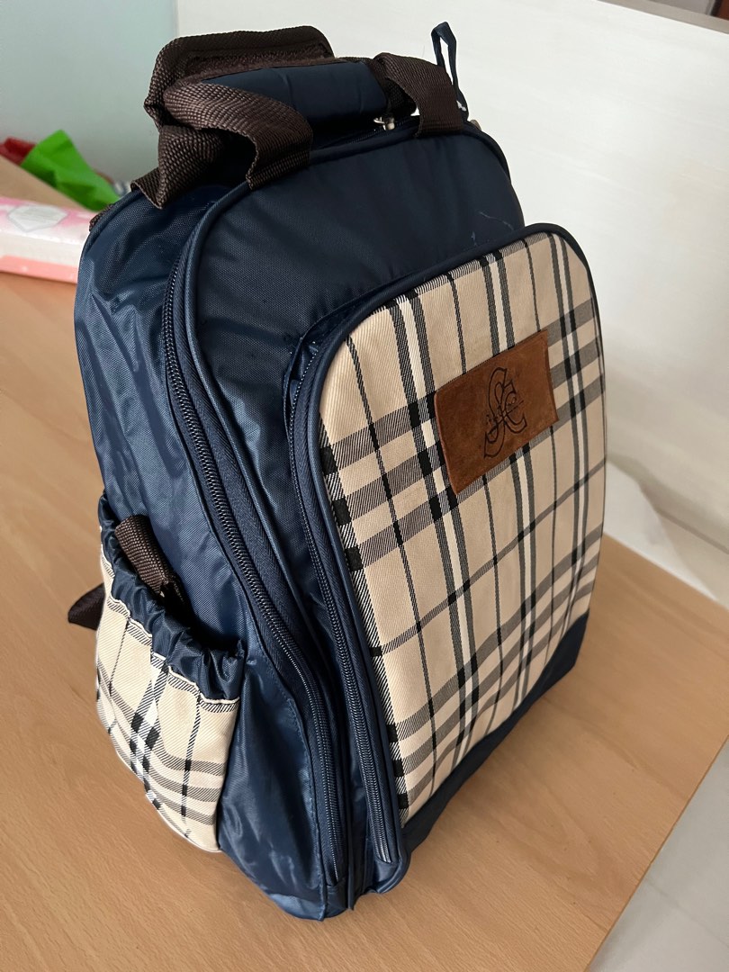 Brand new Backpack, Women's Fashion, Bags & Wallets, Backpacks on Carousell