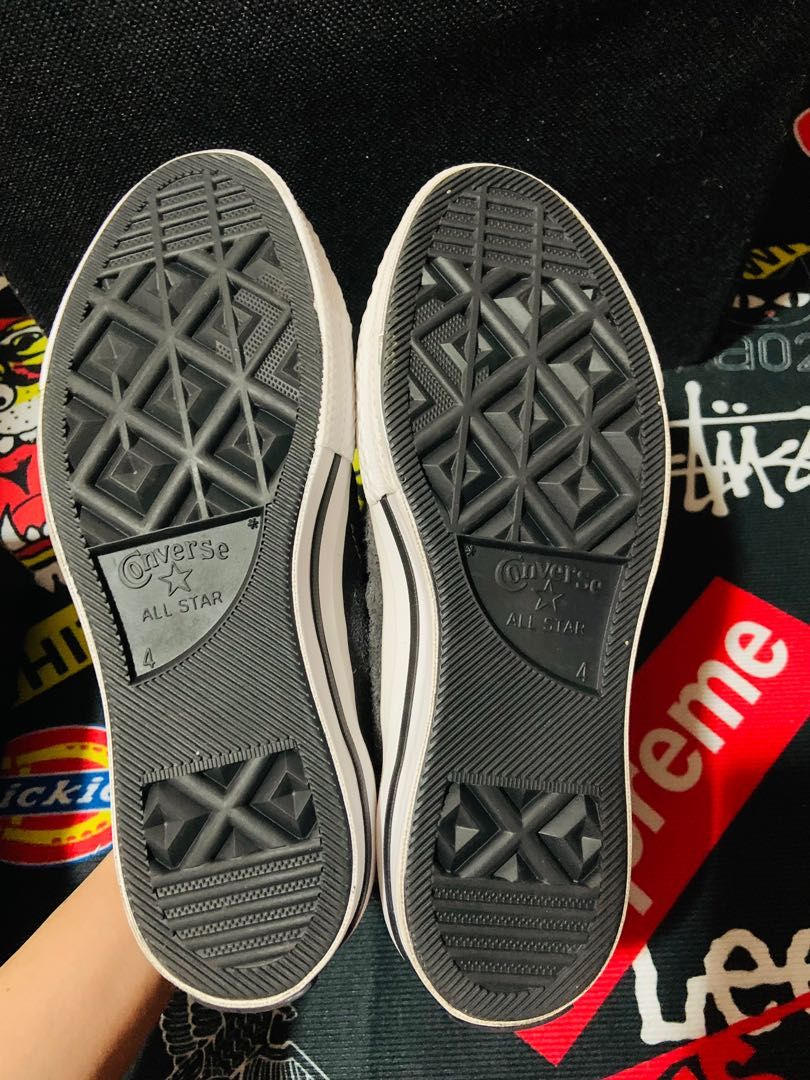 Converse one star, Women's Fashion, Footwear, Sneakers on Carousell