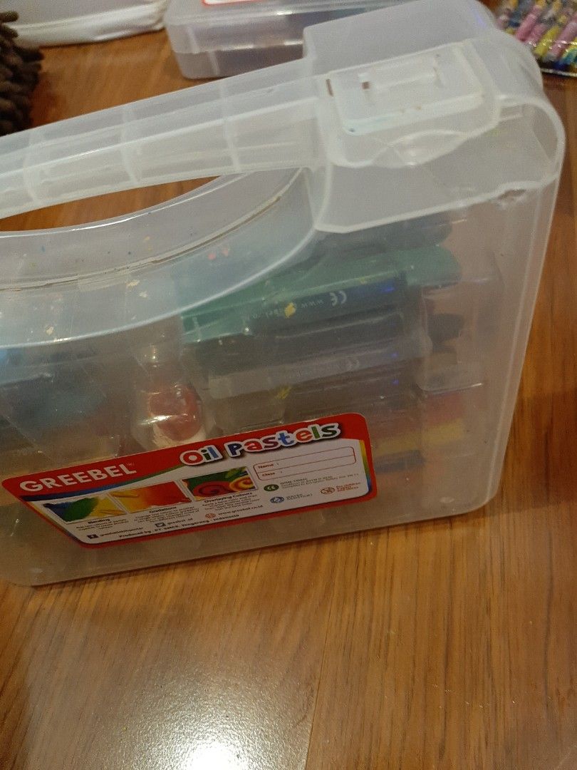 Crayon Grebel 36 Warna, Buku & Alat Tulis, Alat Tulis di Carousell