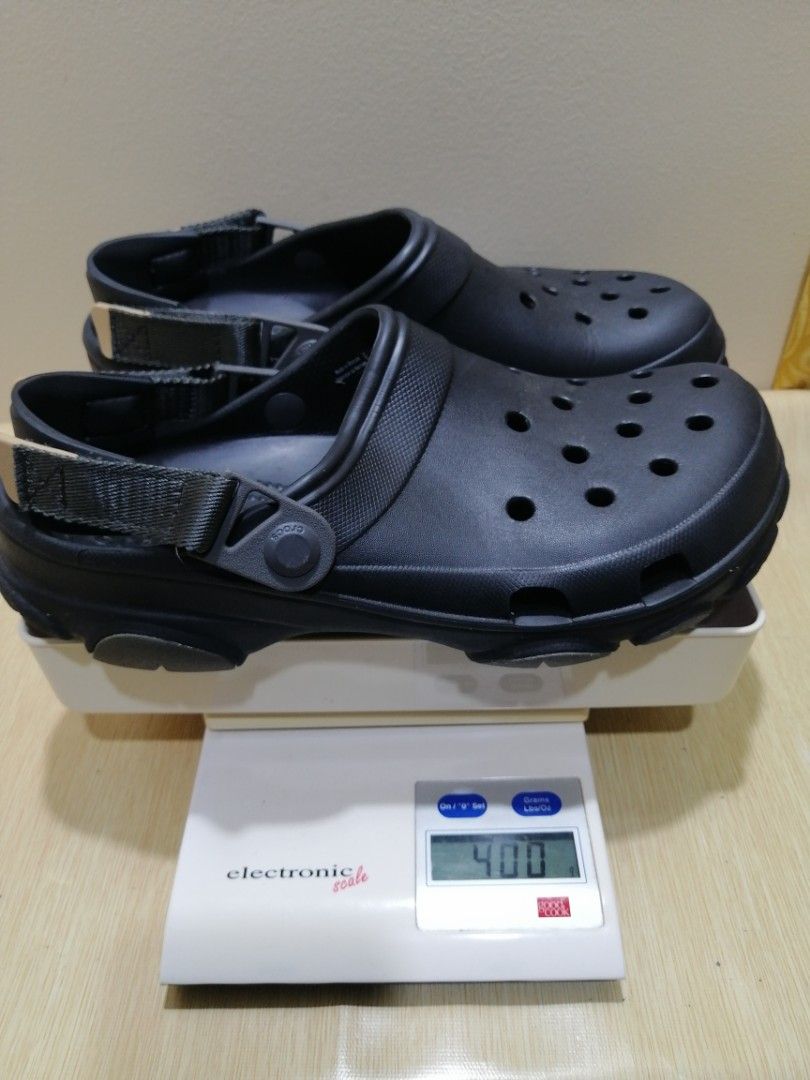 Crocs Size 8 Men's Clogs, Men's Fashion, Footwear, Slippers & Slides on ...