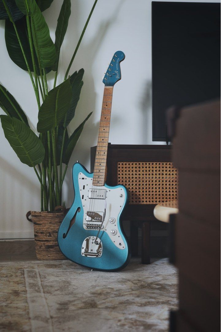Custom Thinline Jazzmaster WRHB, Hobbies & Toys, Music & Media, Musical ...